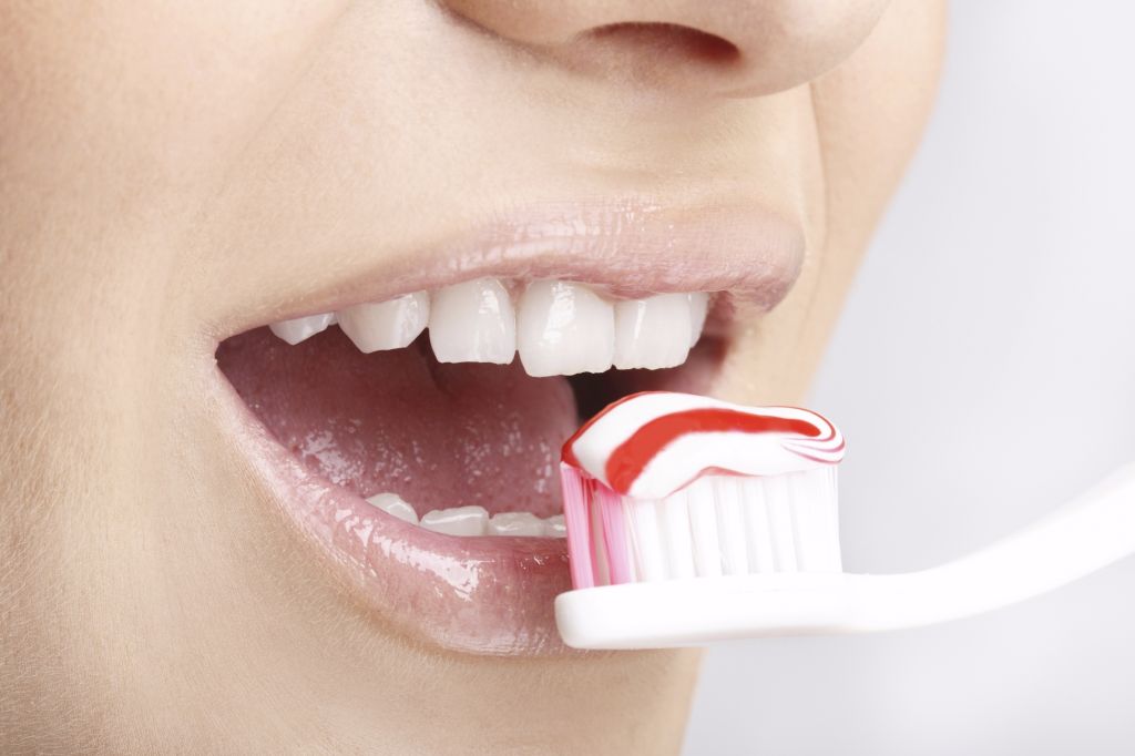 ¿Te estás cepillando bien los dientes?